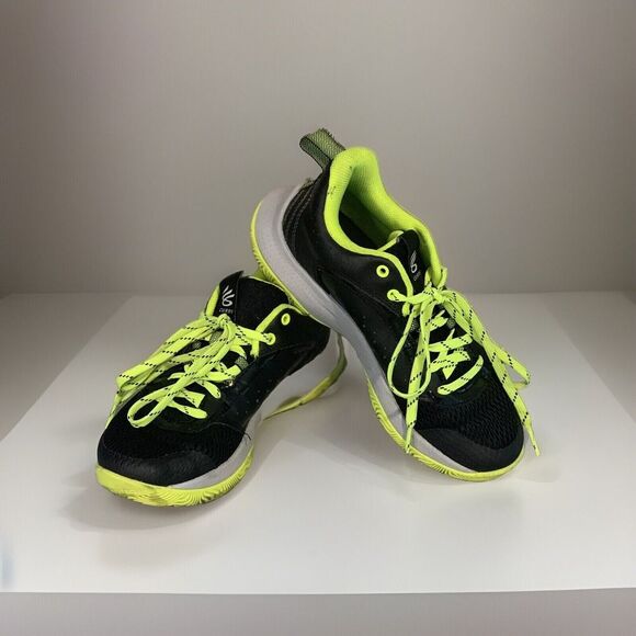 Under Armour | Shoes | Under Armour X Steph Curry Gs 3z6 Youth ...